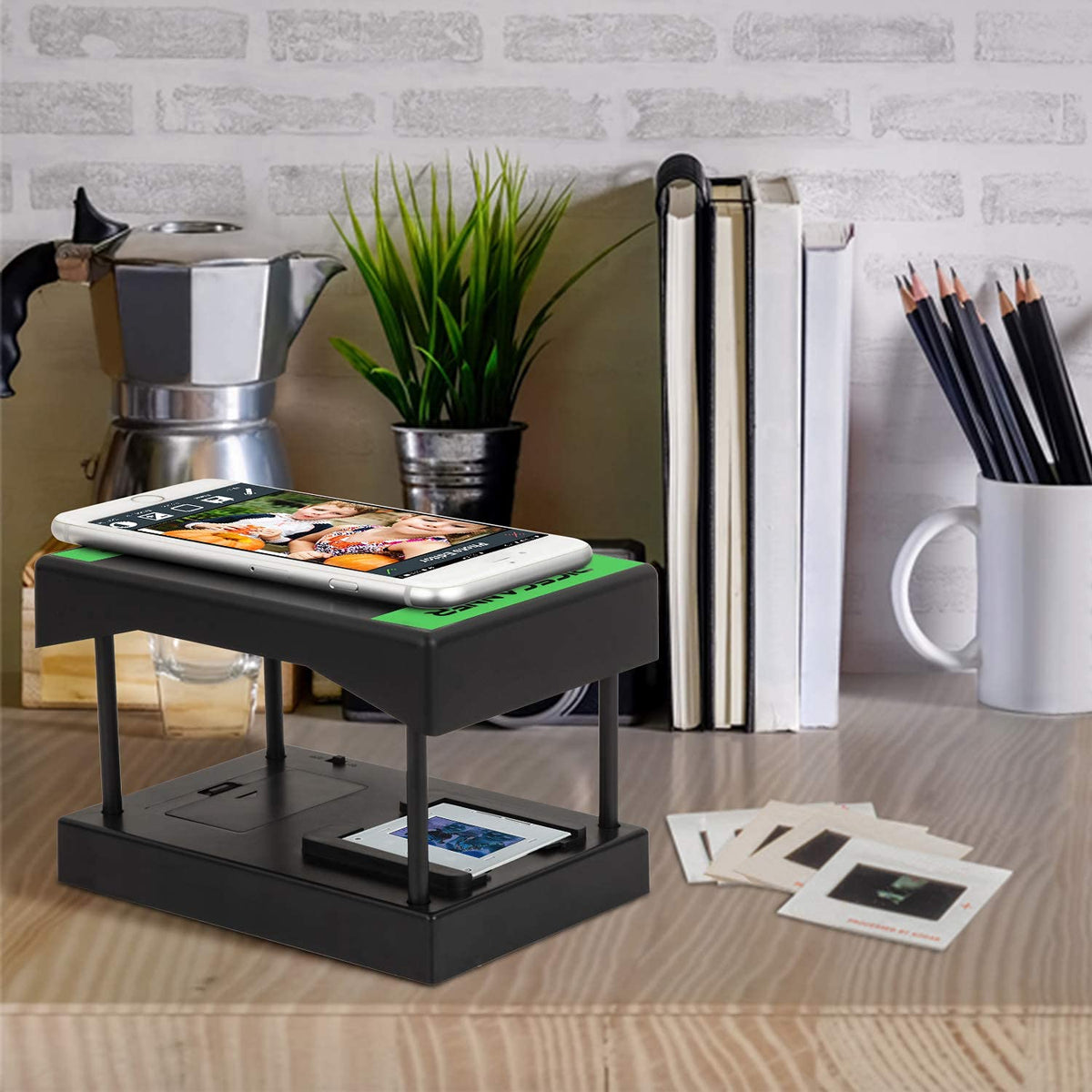 Mobile Film and Slide Scanner, Rugged Plastic Folding Scanner(black ...